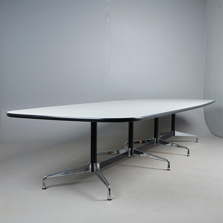 CHARLES UND RAY EAMES. Vitra, conference table / table, 'Segmented Tables Meeting' model, HPL ...