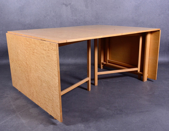 BRUNO MATHSSON. Fällbord, masurbjörk, "Maria flap",, 1970-tal. Möbler ...