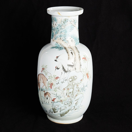 VAS, porcelain, China, Republic (1912–1949), decoration of deer and ...