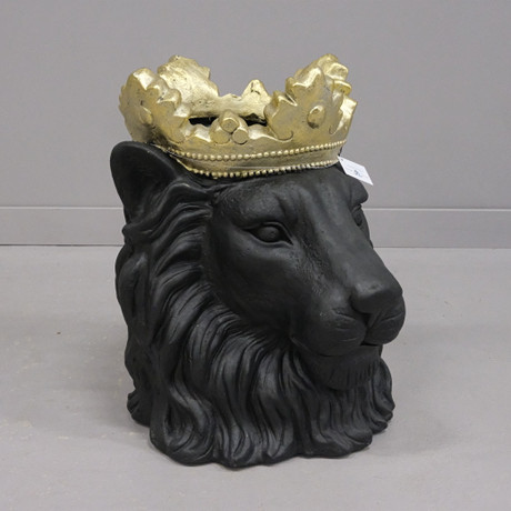 YTTERFODER, I FORM AV LEJON, VICTORIA'S DESIGN HOUSE. Övrigt - Övrigt ...