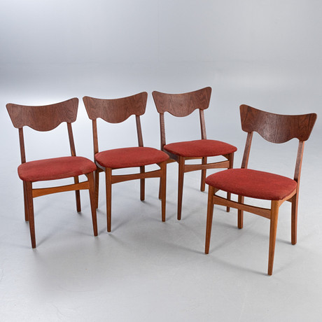 4 stolar i teak. Mid Century Design. Möbler - Fåtöljer & Stolar - Auctionet