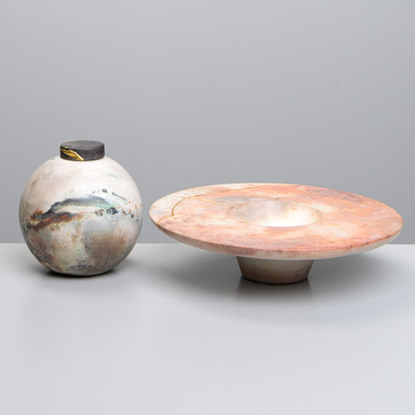 DAN LEONETTE. The lid clock and bowl, stoneware, signed. Ceramics ...