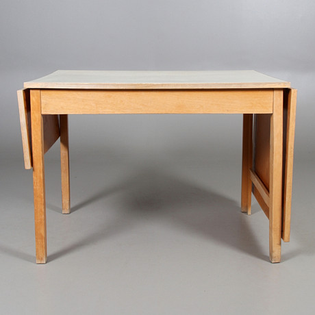 KITCHEN TABLE with FLAPS, perstorp plate. The middle of the 20th ...