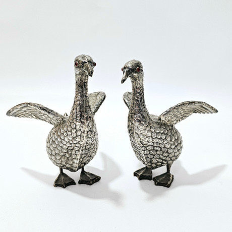 PUNCHED SILVER BIRDS PAIR. Silver & Metals - Silver - Auctionet