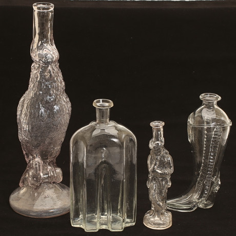 FLASKOR, 4 stycken, glas, 1800-tal. Glas - Bruksglas - Auctionet