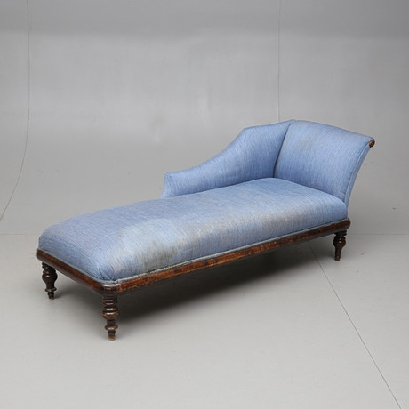 DIVAN, omkring 1900. Möbler - Soffor & Sittgrupper - Auctionet