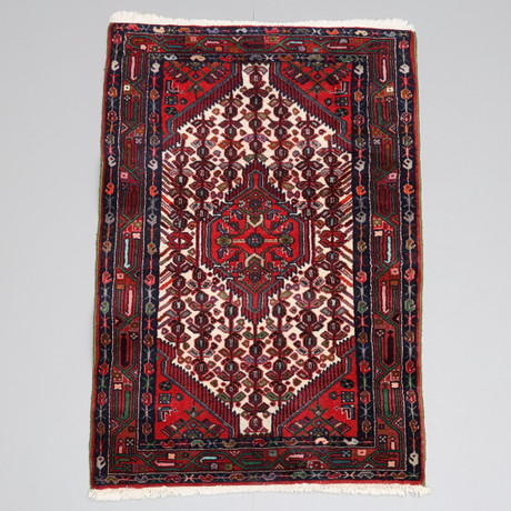 PERSISK MATTA, 121 x 84 cm. Mattor & Textil - Mattor - Auctionet