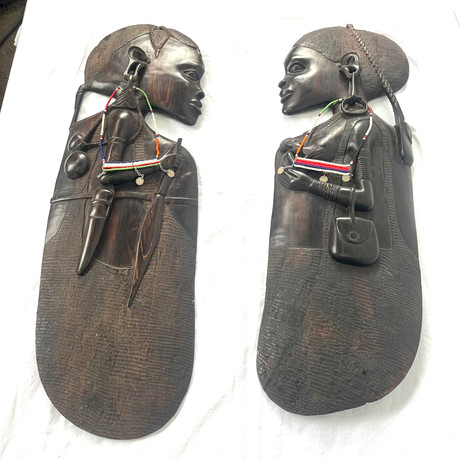 AFRICAN WOODEN PAIR - HAND CARVED - WALL DECORATIONS. Folk art - Other ...