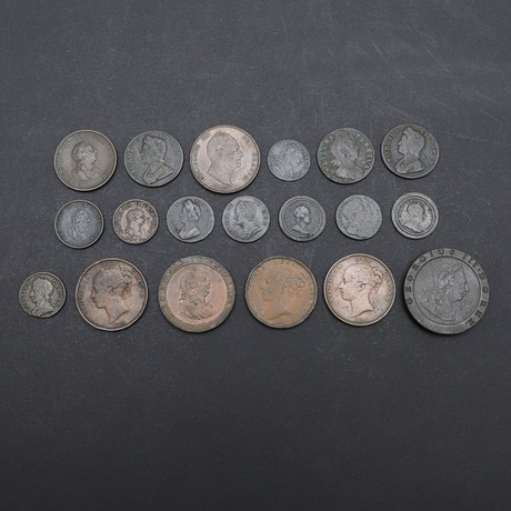 A COLLECTION OF WILLIAM AND MARY AND LATER COPPER TO INCLUDE 1797 ...