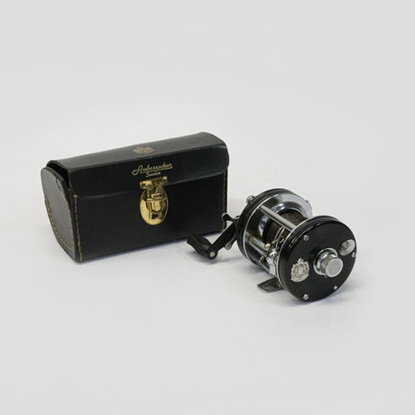 FISKERULLE, AMBASSADEUR 6000 C, ABU SWEDEN. Samlarföremål - Fiskeutrustning - Auctionet