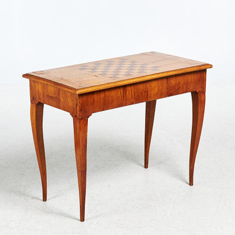 SPELBORD, 1800-talets andra hälft, fanerad i bl.a. valnöt, avtagbar ...