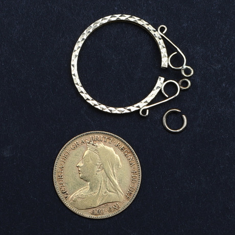 A QUEEN VICTORIA HALF SOVEREIGN, 1895. Coins, Medals & Stamps - Coins ...