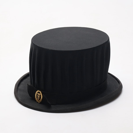 DOKTORSHATT, ekonomi, Hattmakare Mark Eriksson. Vintagekläder ...