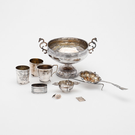 SILVER OBJECTS, NINE PIECES. Silver & Metals - Silver - Auctionet
