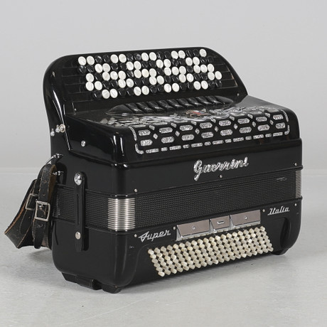 DRAGSPEL, Guerrini super, 3 körigt, Italia. Övrigt - Musikinstrument - Auctionet