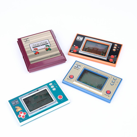 GAME & WATCH, 4 st, Nintendo, 1980-tal. Leksaker - Leksaker - Auctionet