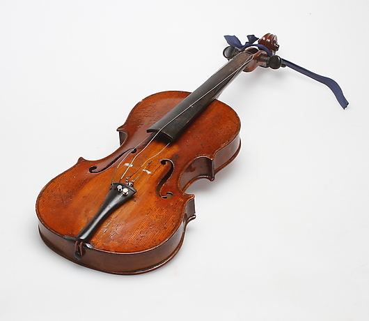 FIOL, 1800s. Miscellaneous - Musical instruments - Auctionet