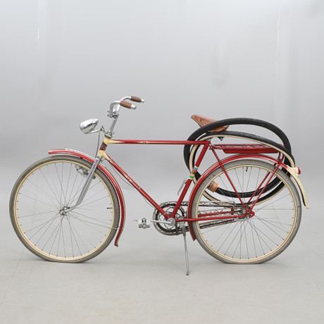BICYCLE men's model Cresent, world champion brand, frame 22 inch wheel ...