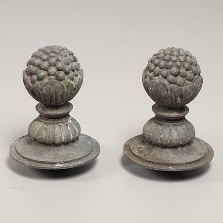 A PAIR OF CAST IRON GATE POST FINIALS. Garden & Architectural - Garden ...