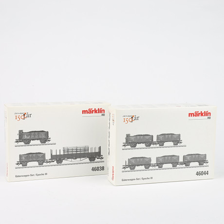 MÄRKLIN 46038 and 46044, SJ 8 goods wagons, original packaging. Toys ...