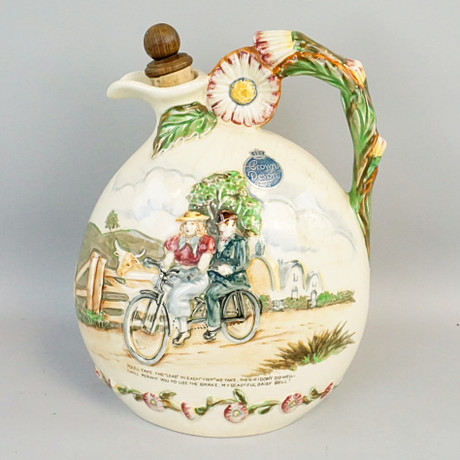 TEKANNA med speldosa, porslin, Crown Devon, Daisy Bell, 1900-talets ...