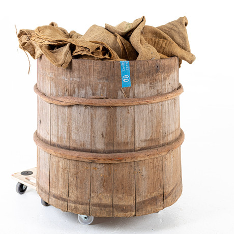 LAGGKÄRL, Allmoge, 1800 - tal. Allmoge - Övrigt - Auctionet