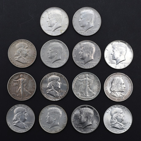 A SMALL COLLECTION OF AMERICAN HALF DOLLARS, 1893 AND LATER. Coins ...