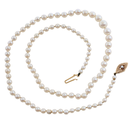 PEARL NECKLACE, clasp in 18k gold, dosed round, 1900s. Jewellery ...