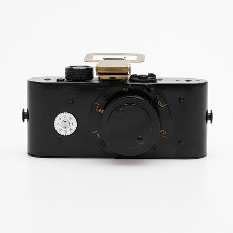 ÅKE AHRENT'S OWN MANUFACTURED REPRODUCTION OF THE SO-CALLED UR-LEICAN ...