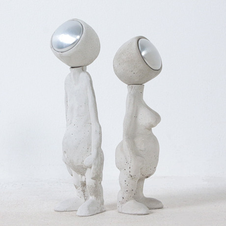 MARTIN SMIDA. Atelier. 'The Curious Couple', Gartenskulpturen, Beton ...