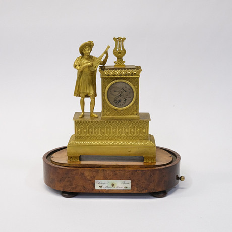 TABLE CLOCK. ALIBERT A PARIS. Clocks & Watches - Mantel clocks - Auctionet