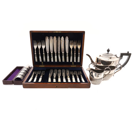 A CASED SET OF SIX LATE VICTORIAN CIRCULAR ENGINE TURNED NAPKIN RINGS ...