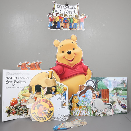 PARTI SKYLTAR, papp, b.la. "Mulle Meck", "Nalle Puh", "Mumin" och ...