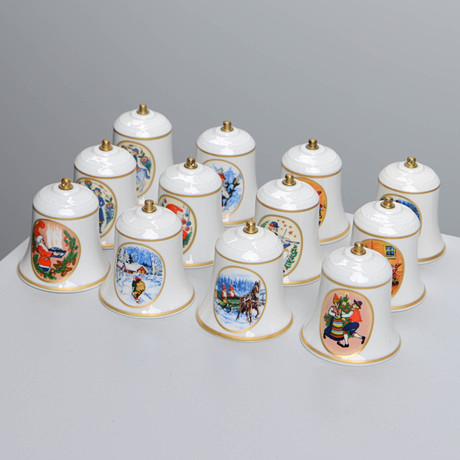 JULKLOCKOR, 12 st, porslin, "Gammaldags jul", Rörstrand. Keramik ...