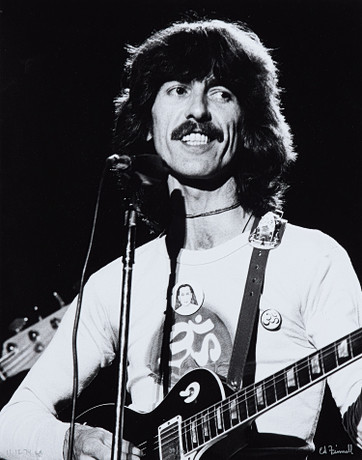 ED FINNELL. George Harrison, "Dark Horse Tour'', Los Angeles, 12 ...