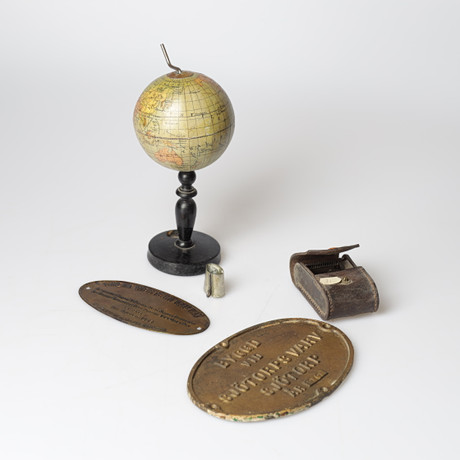 CURIOSITY OBJECTS, 5 pcs, 19th/20th century. Miscellaneous ...