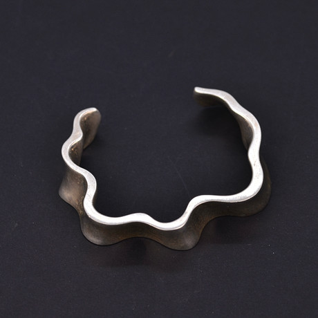 TIFFANY & CO 'EQUUS' ARMBAND AV FRANK GEHRY. Smycken & Ädelstenar ...