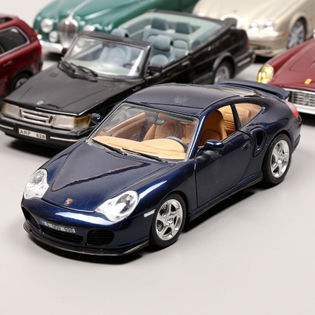 MODELLBILAR, 6 st, 2000-tal. Leksaker - Leksaker - Auctionet