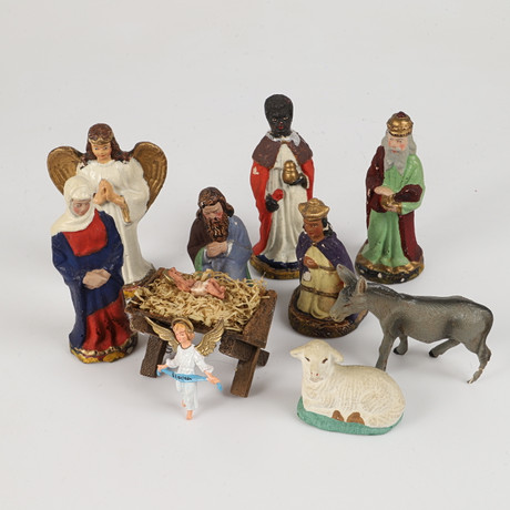 FIGURER TILL JULKRUBBA, 12 stycken, keramik/papier maché, 1900-tal ...