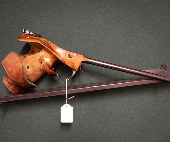 Vostok M55 kal. 22LR #840289 SE0238529. Licensvapen - Pistoler - Auctionet