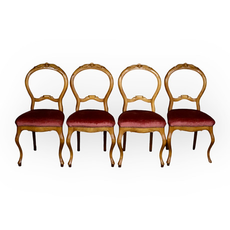 SILLAS, 4 piezas, estilo rococó, 1900. Muebles - Otros - Auctionet