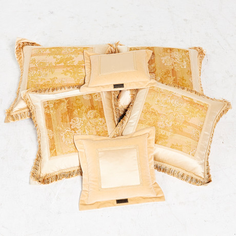 GUNILLA BIELKE. Cushions, 6 pcs, labelled, dated 1977, the satora with ...