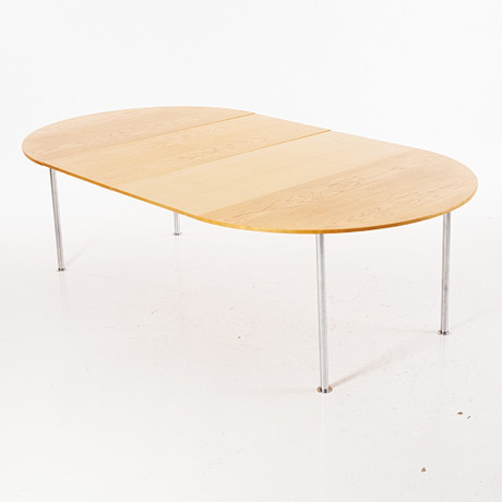 TABLE, oak veneer, steel legs, two inserts. Furniture - Tables - Auctionet