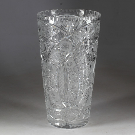 VAS, slipad kristall, 1900-tal. Glas - Bruksglas - Auctionet