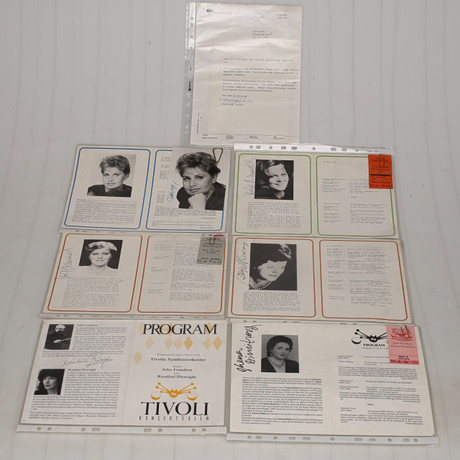 AUTOGRAPHS, most signed concert programs, 7 pieces, among others Birgit ...