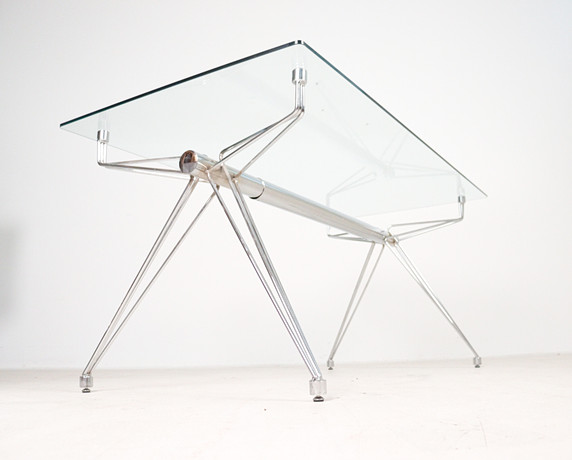 Italian glass desk/conference table 1980s. Furniture - Tables - Auctionet