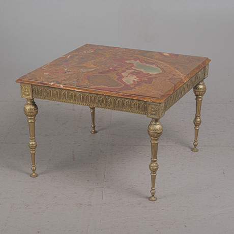 Marmor bord/sidobord, mässing, marmor, 1970-tal. Möbler - Bord - Auctionet