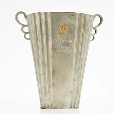 VAS, tenn, Art Deco, CG Hallberg, Stockholm 1935. Silver & Metall ...