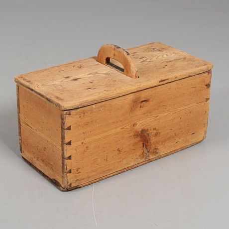 TOOL BOX, commoner, housemarked "MTB", 19th century. Swedish Folk Art ...