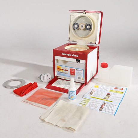 TDR DISC-GO-DEVIL CD RESTAURERINGSMASKIN, TILLSAMMANS MED ETT DELVIS ...